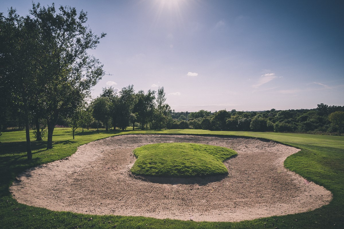 Hole 4 - Oldham Golf Club