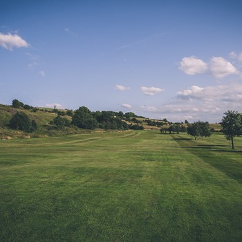 Hole 8 - Oldham Golf Club