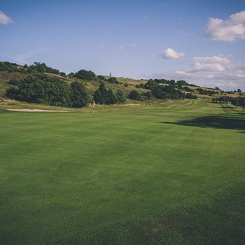 Hole 8 - Oldham Golf Club